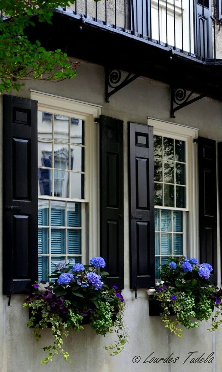 17 Beautiful Window Box Ideas that Will Make Your Window More Stylish ...