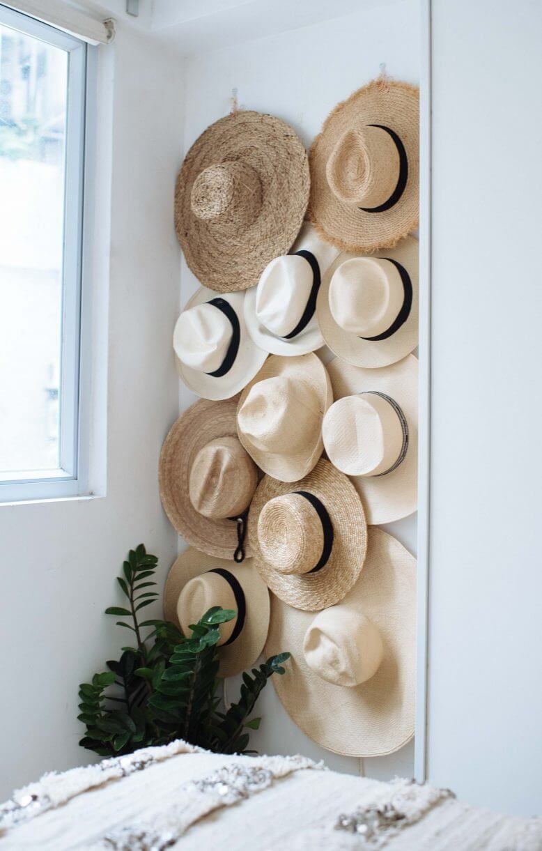 21 Creative DIY Hat Rack Ideas You Can Easily Build - Harp Times
